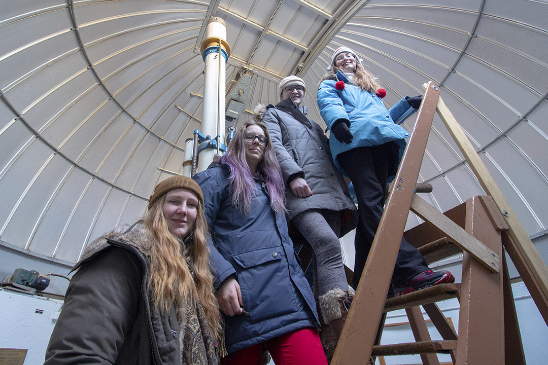Physics students shine a light on women’s contributions to astronomy ...